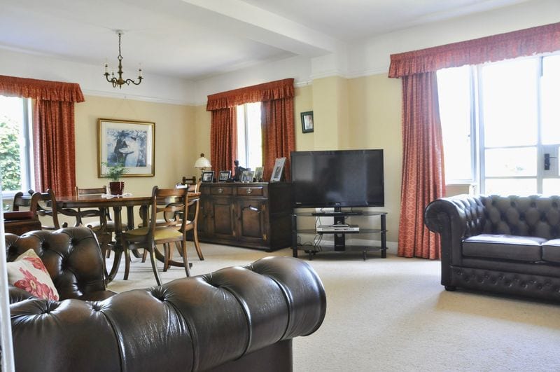 Offenham Road, Evesham, WR11 3DY • Chatterton Estate Agent