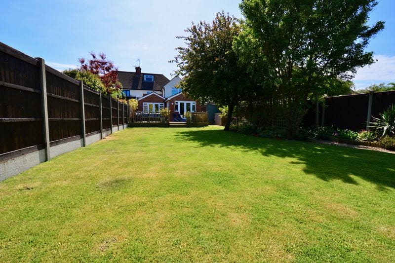 Offenham Road, Evesham, WR11 3DX • Chatterton Estate Agent