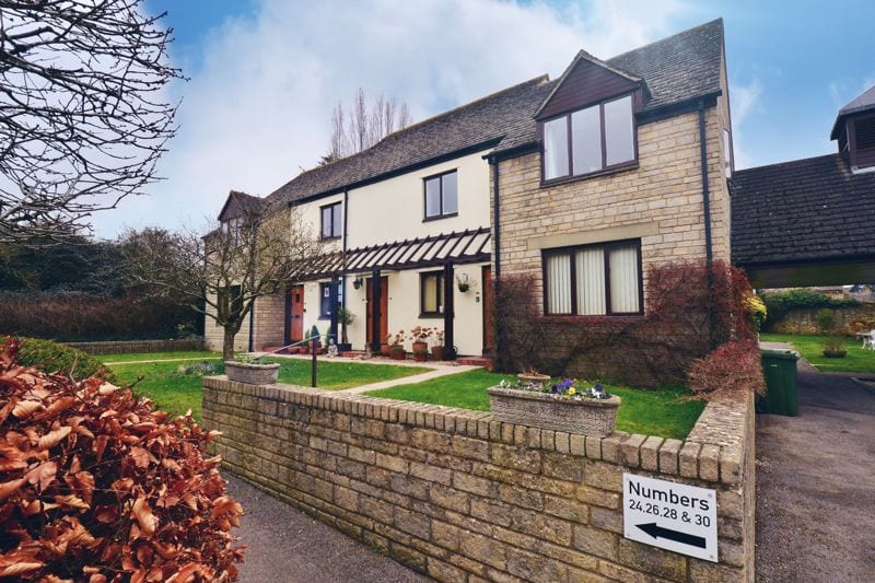 Kingsdale Court, Broadway, WR12 7BL • Chatterton Estate Agent